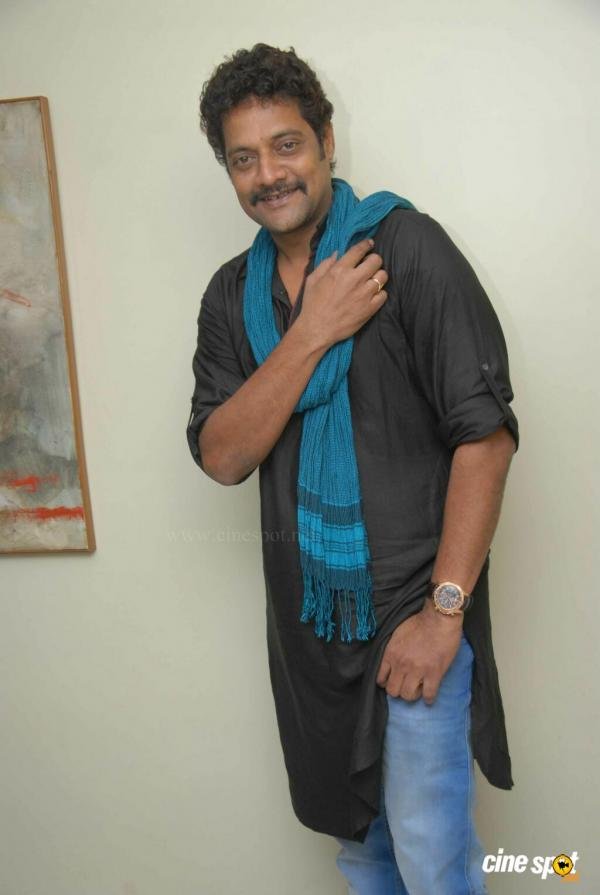 P Ravi Shankar New Photo | Veethi